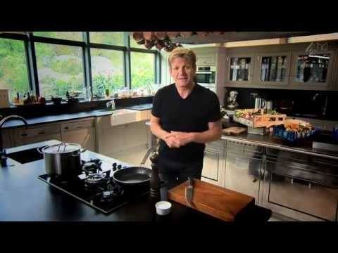 25 Gordon Ramsay Videos That Will Teach You How To Cook